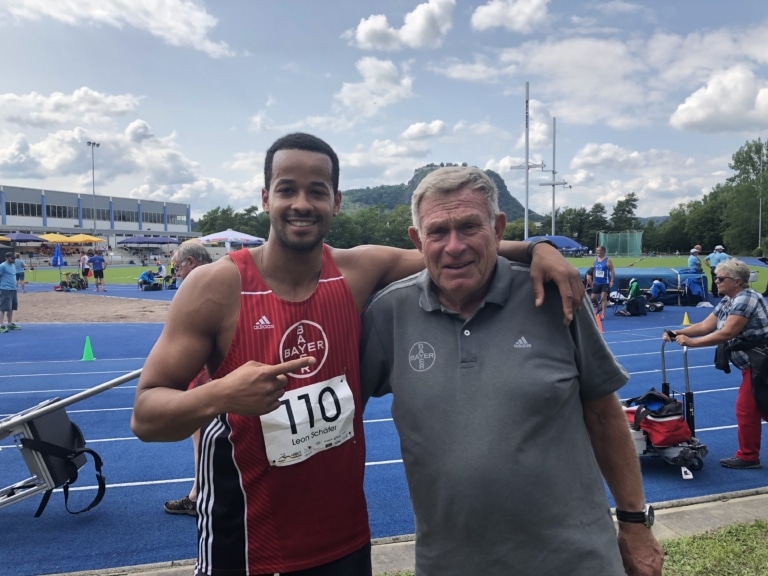 Para-Sport: Historischer Weitsprung-Weltrekord für Léon Schäfer ...
